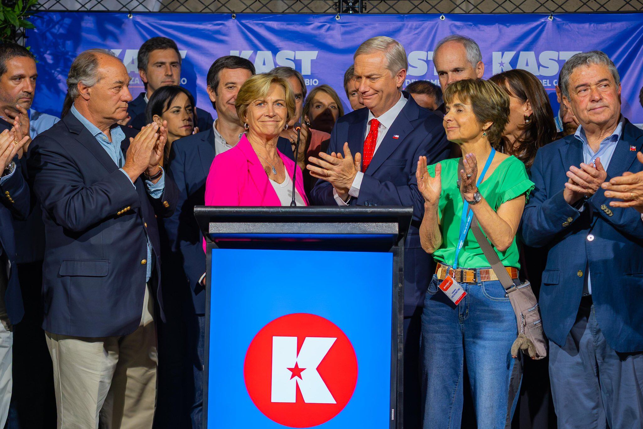 Kast 2021 vs. 2025: las diferencias para sumar apoyos a su campaña