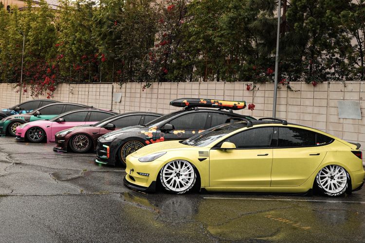 IMX 2025 Melantai di LA Car Meet Up, Diaspora Indonesia Pamer Karya ...