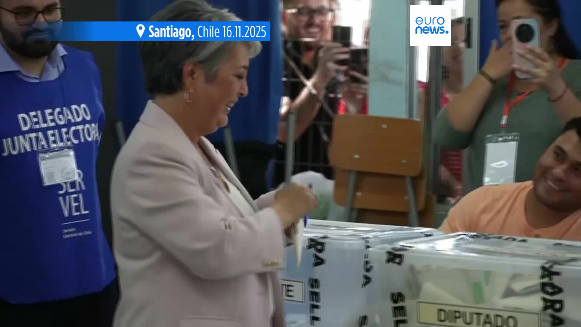 Jara and Kast head to second round in Chile's tight presidential race