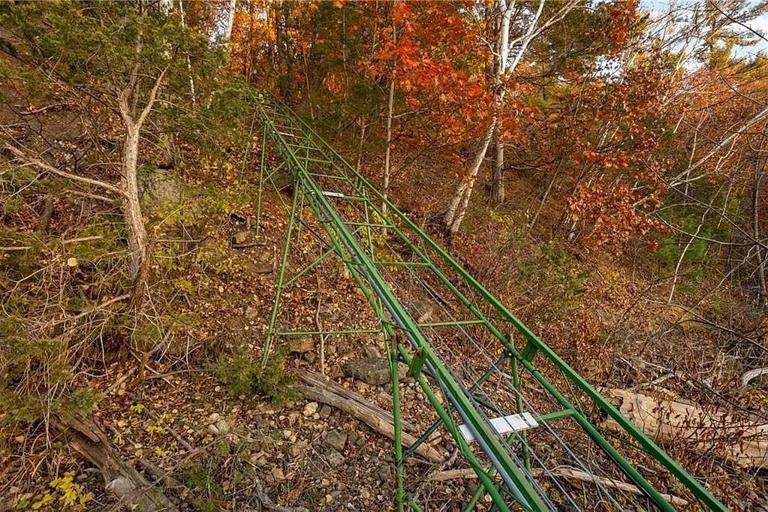 St. Croix River home with rail car track lists for $2.5 million