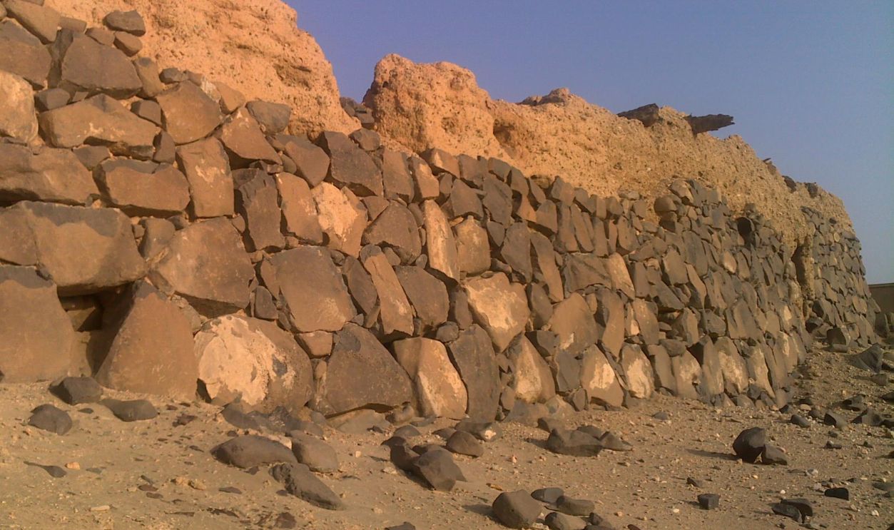 Archaeologists conducting a survey at Saudi Arabia's "Gates of Hell ...