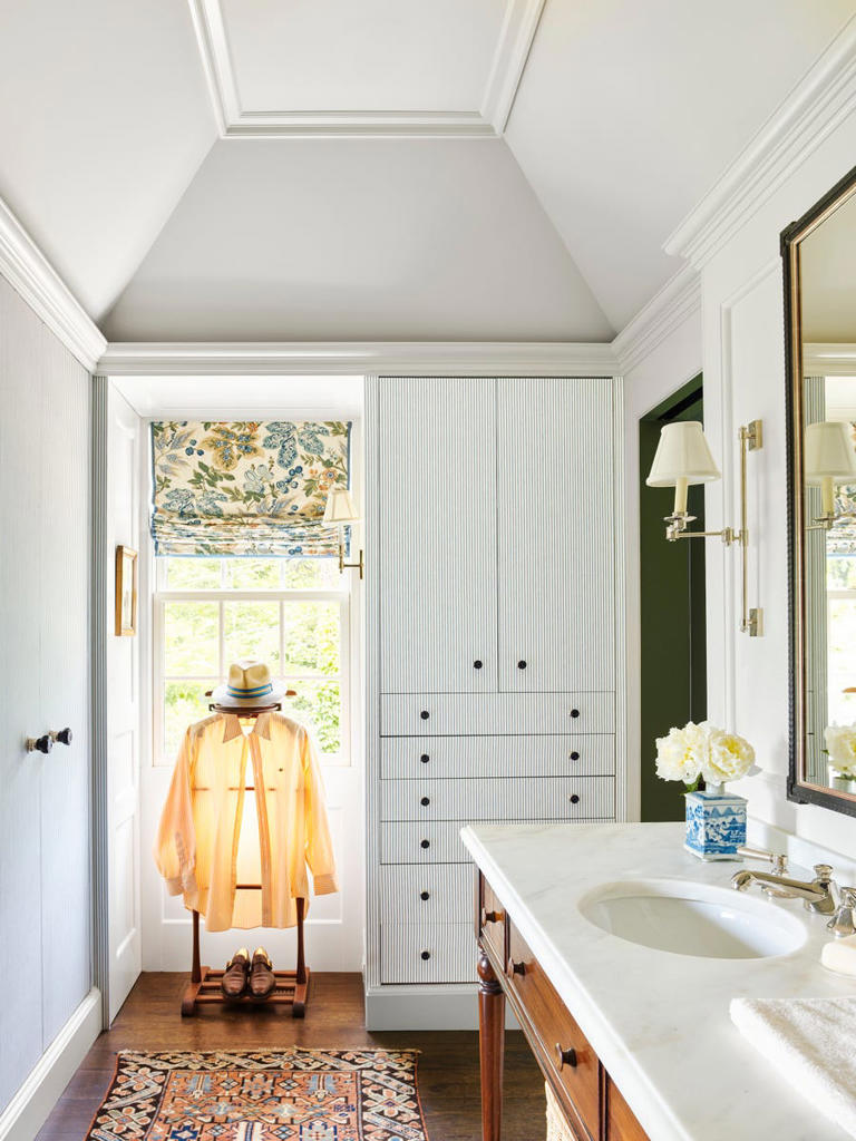 Cómo decorar las puertas de los armarios como un experto interiorista ...