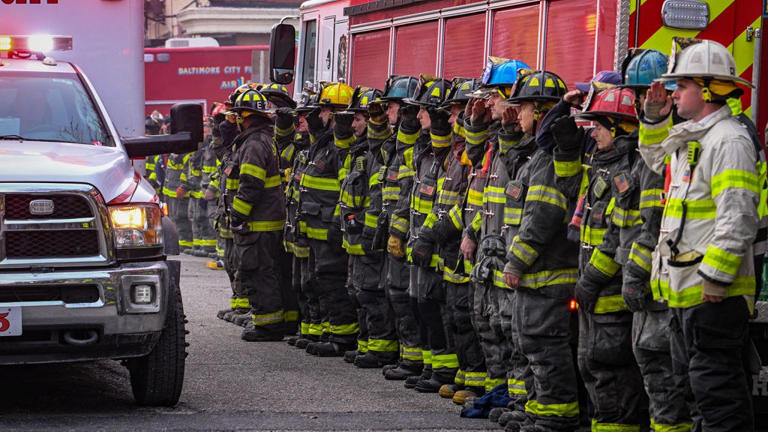 MARC trains canceled as crews put out 2-alarm fire in Capitol Heights