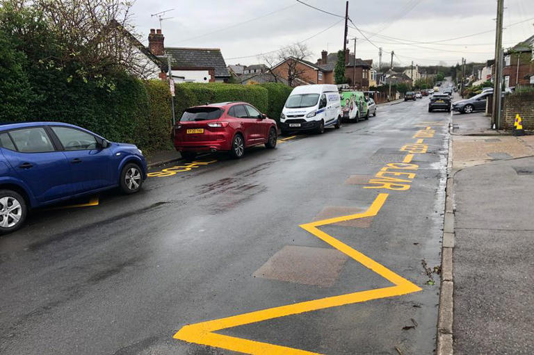 Doh! Council paints ‘school keep clear’ lines outside school - that's ...