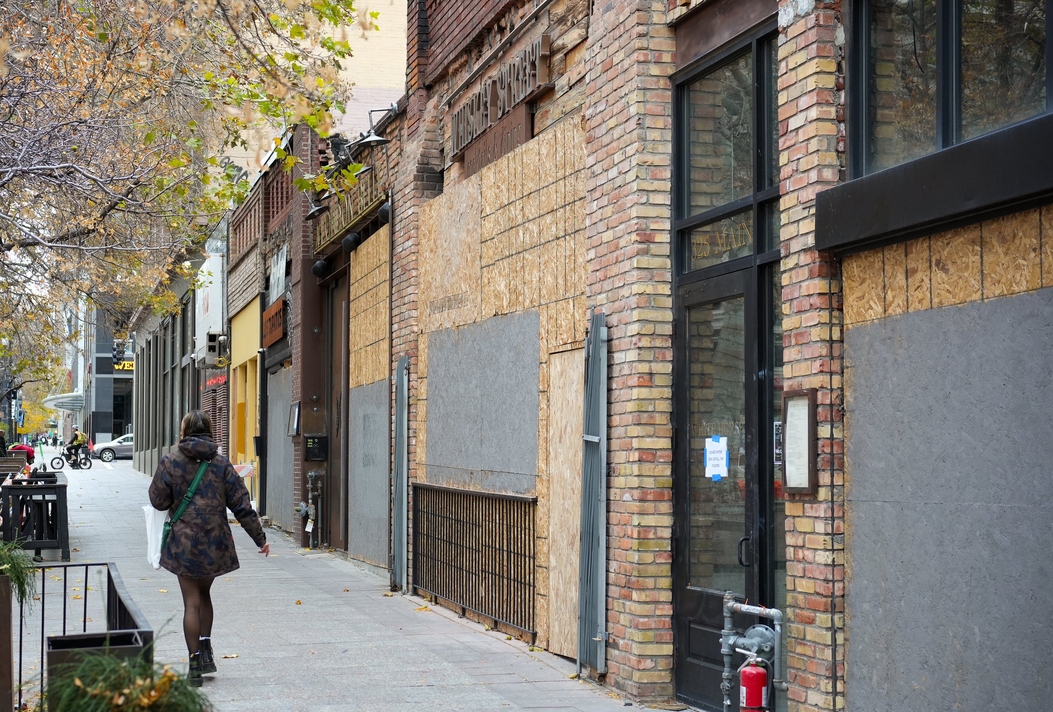 Popular SLC bar, shuttered by blaze that tore through historic downtown ...