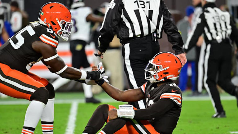 Cleveland Browns veteran backs up Shedeur Sanders' lack of first-team reps