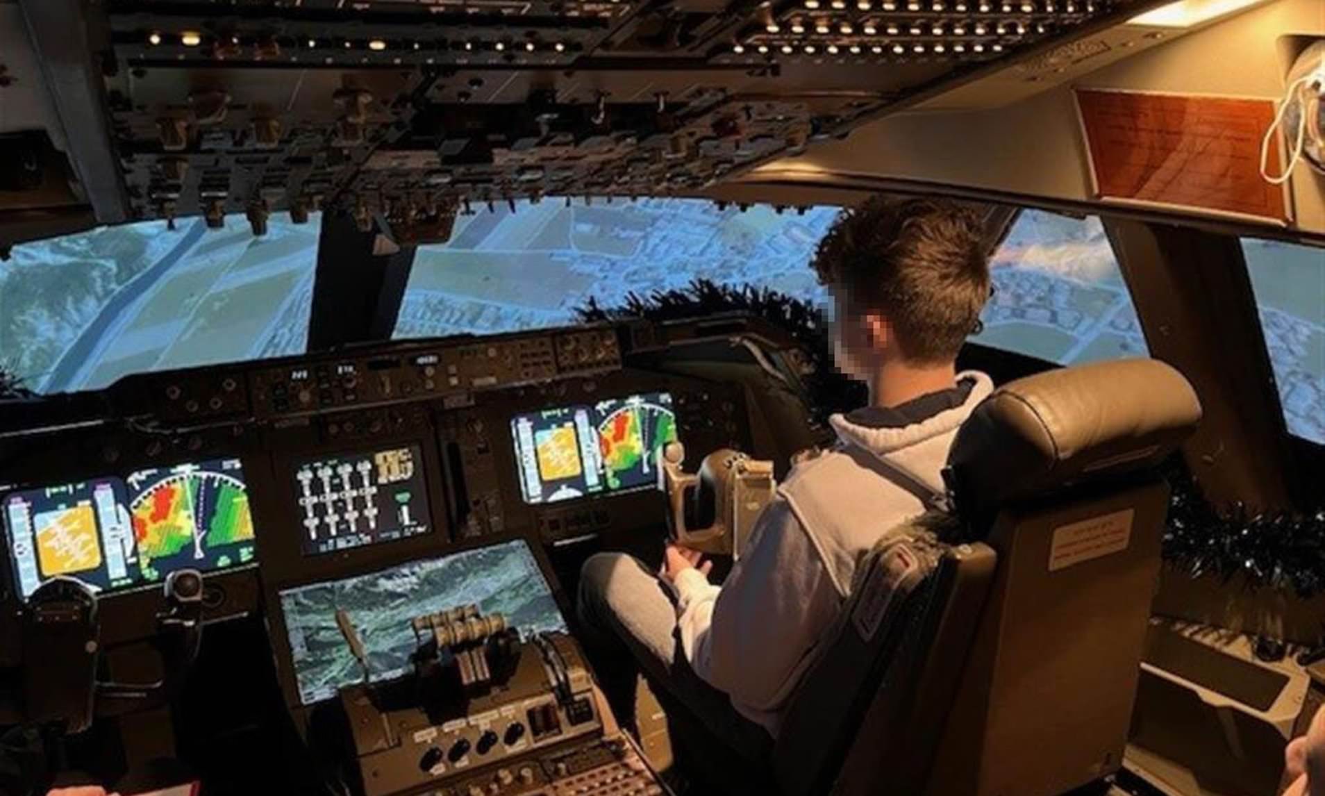 Fancy flying a jumbo jet? Ex-British Airways 747 cockpit simulator hits ...