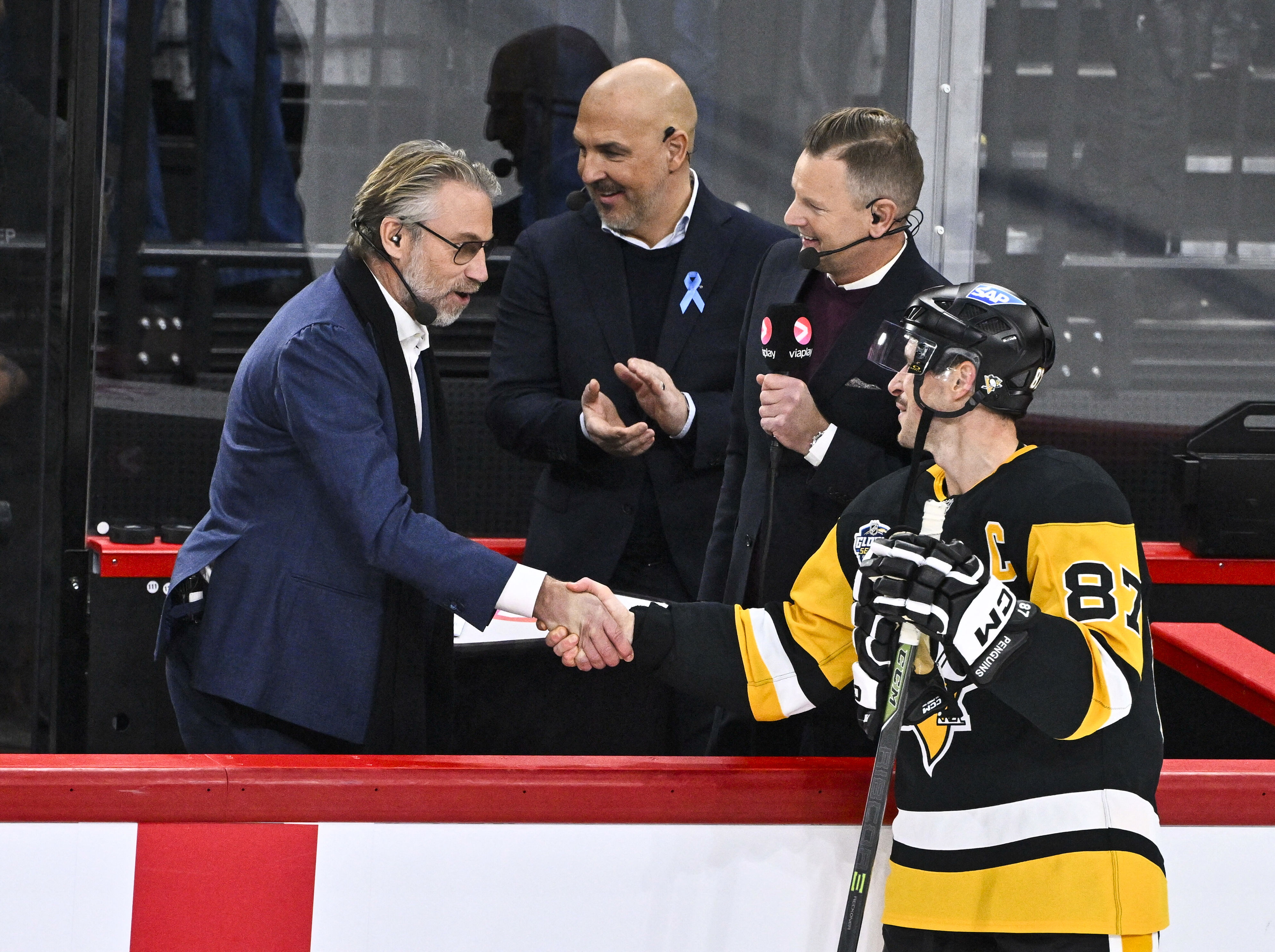 Monday Standings: Saying something mean about every team