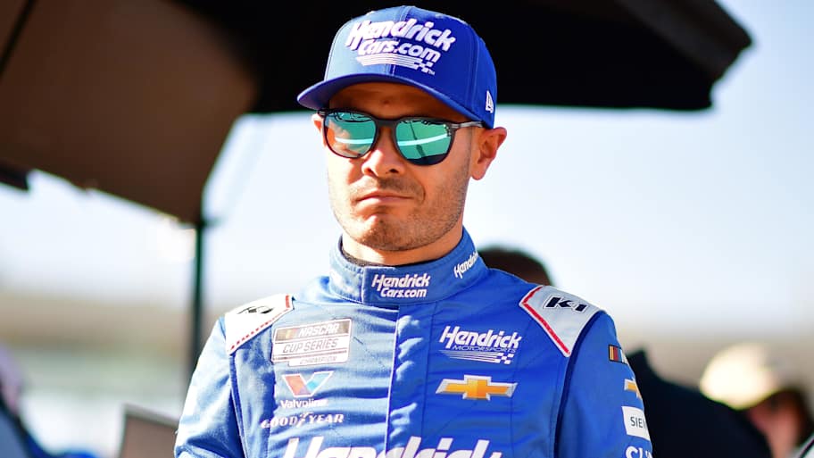 Kyle Larson, Corey Day Walk Away From Dirt Flips at Placerville