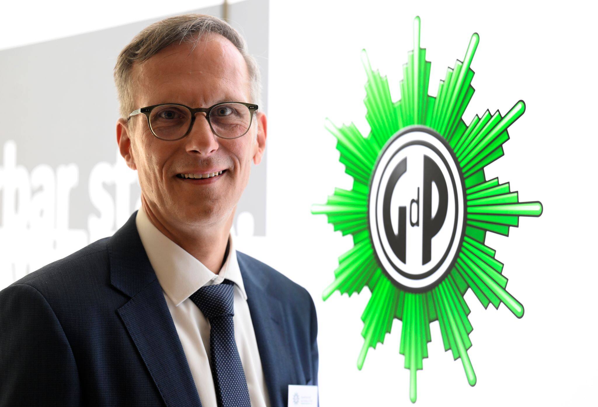 GdP: Menschen mit Messer sind eine Gefahr - altersunabhängig