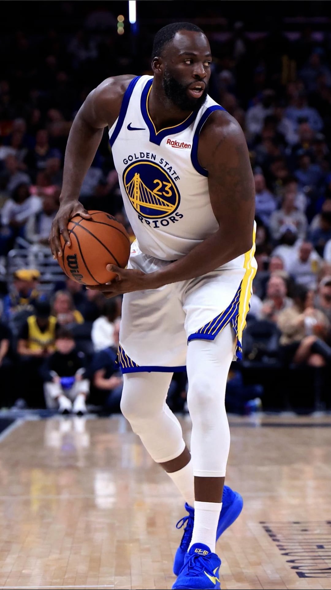 Warriors’ Green Confronts Taunting Fan In Win Over Pelicans...