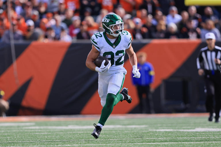 Pro Football Focus: 5 lowest-graded Jets players on offense vs. the ...