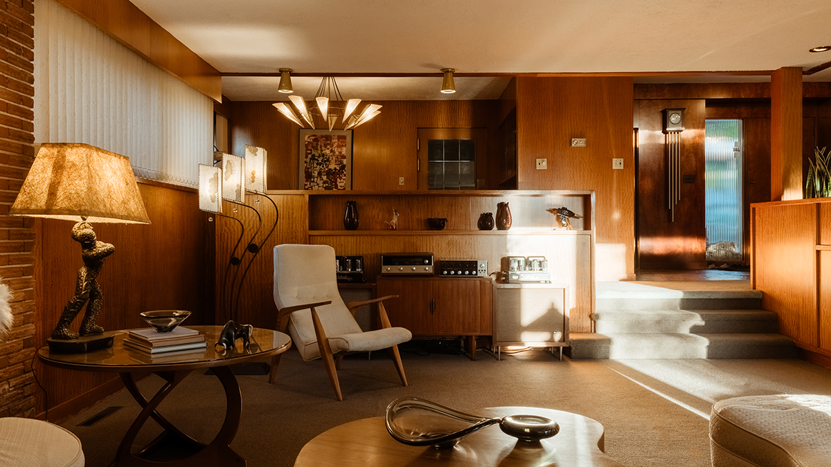 The Lakeberg Residence in Photos