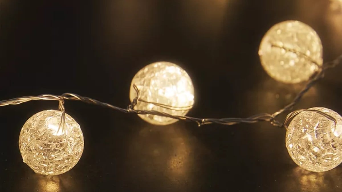 Dimentica le solite luci di Natale: ecco le alternative Ikea, Zara Home ...