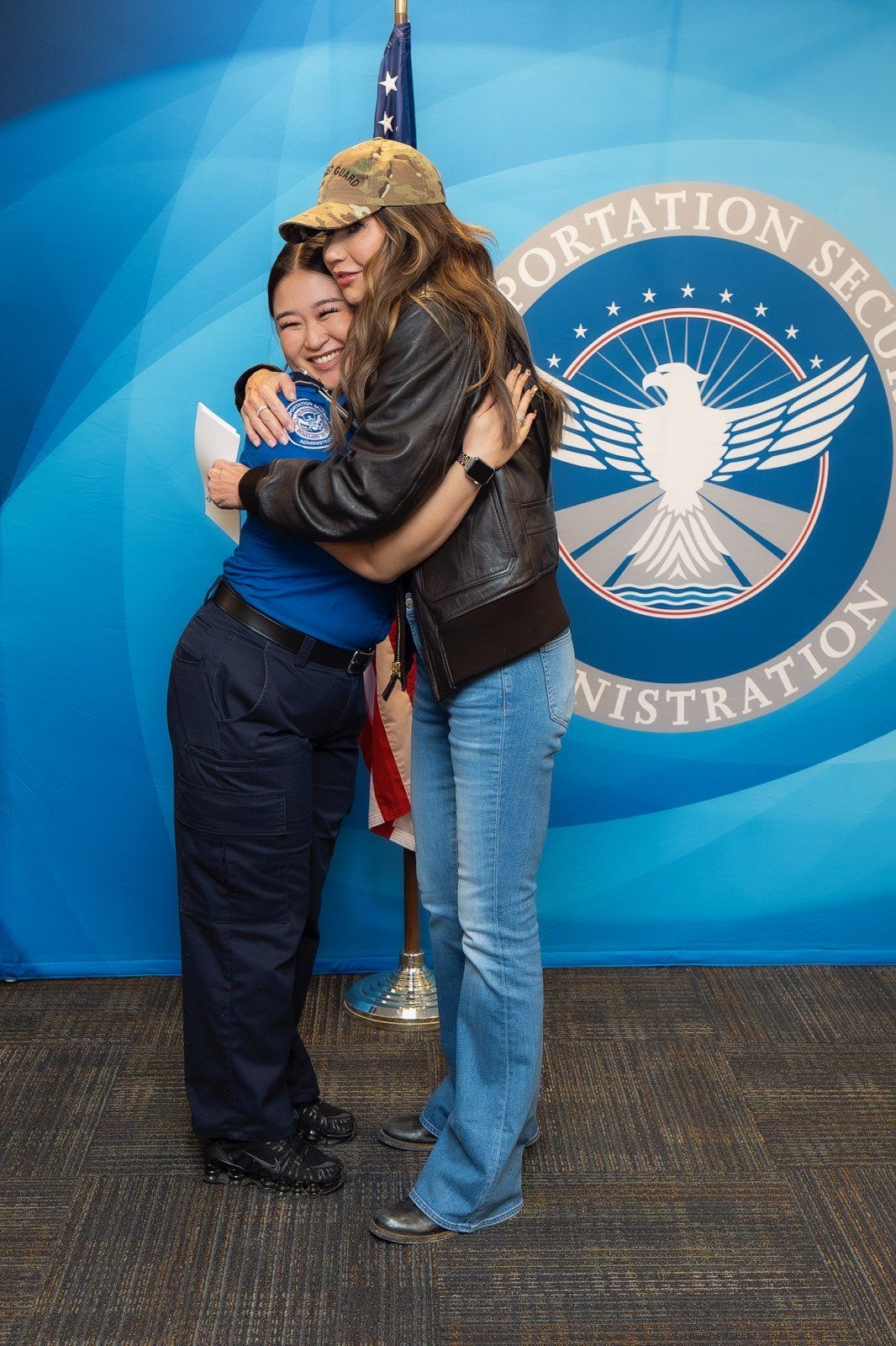 Logan TSA officers given $10K bonuses for 'perfect attendance' during ...