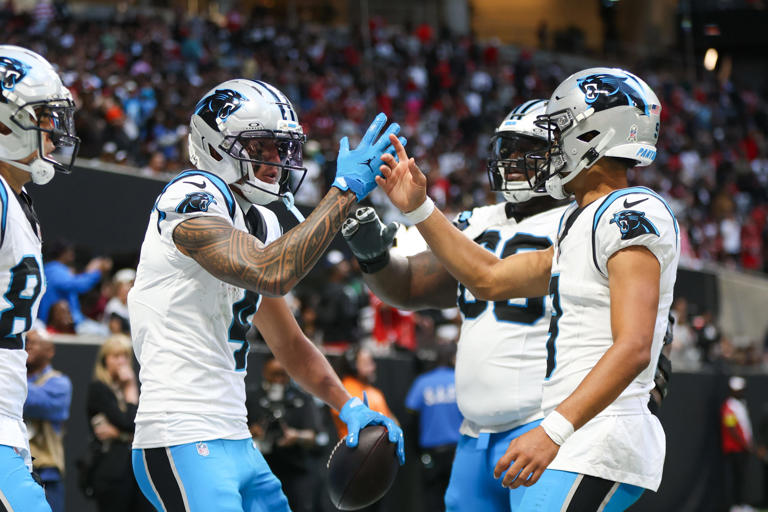 Best and worst PFF grades from Panthers' Week 11 win over Falcons