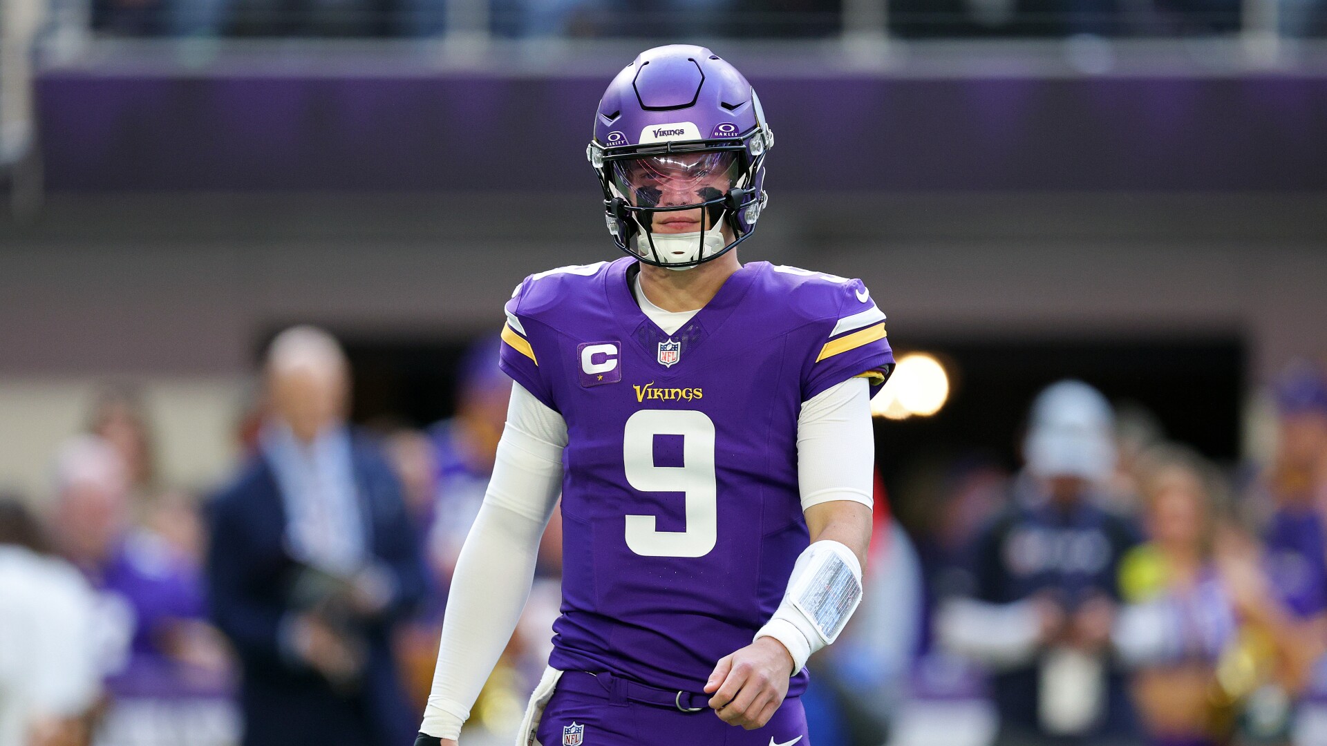 Kevin O'Connell working to balance what's best for J.J. McCarthy with ...