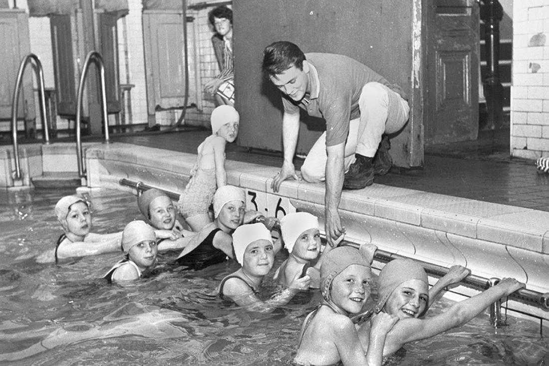 Have a look at this terrific vintage gallery featuring Wigan ordinary ...