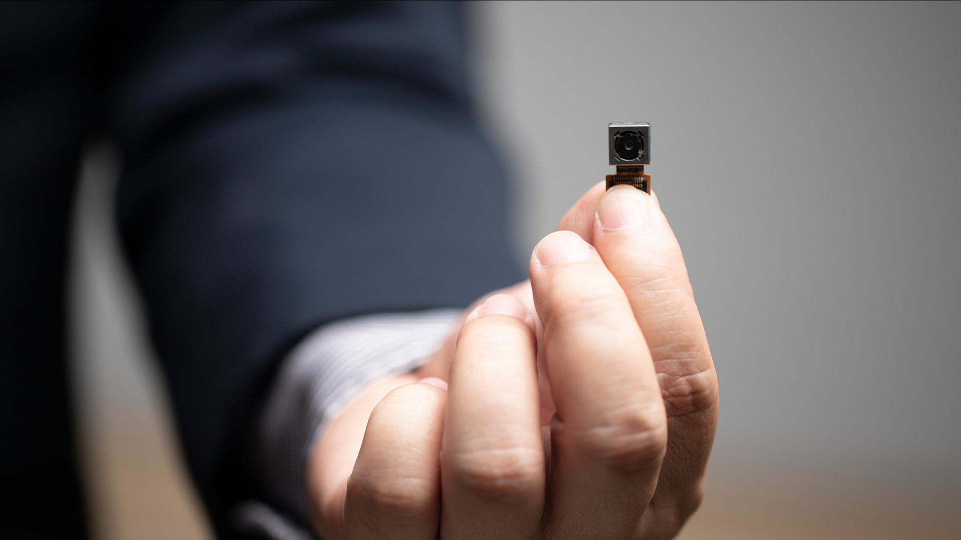 How to detect hidden cameras in your hotel room or rental home