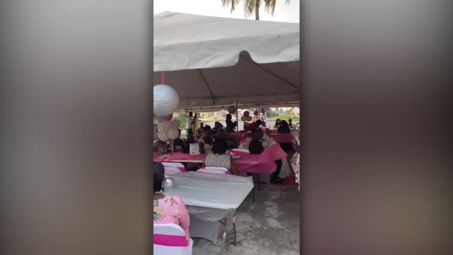 Son's unexpected return from the Army delights mom at wedding after ...