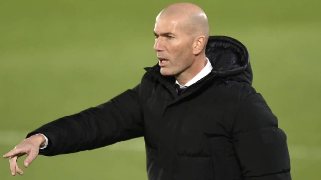 ¡Zidane de vuelta al banquillo! Se conoce la fecha de su vuelta al ...