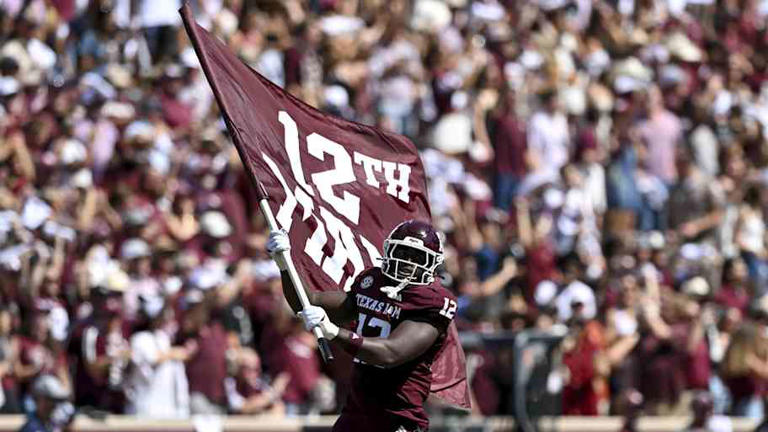 Mike Elko gives the 12th Man their flowers after historic South ...