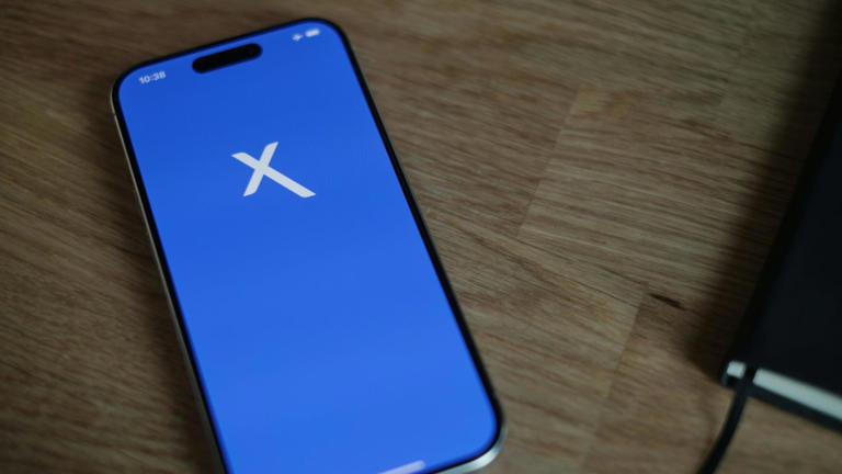 Xfinity Outage Hits Thousands Amid NFL Games, Sparking Anger — How To ...