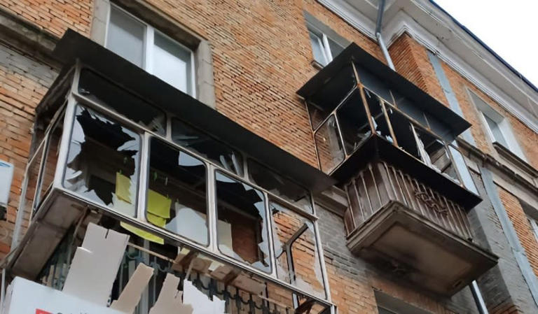 Russia hits Ukrainian city of Nikopol with artillery, casualties reported