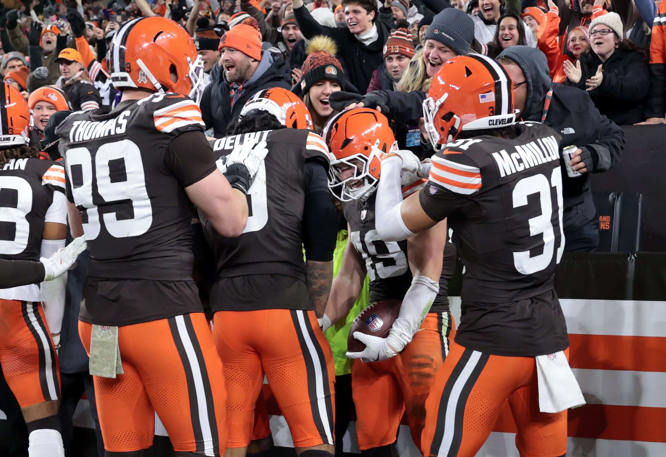 ‘This just got interesting!!!’ What Joe Thomas and others said after ...