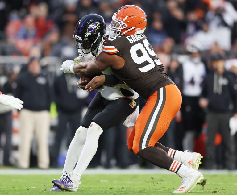 How Myles Garrett, Devin Bush and the rest of the Browns defense graded ...