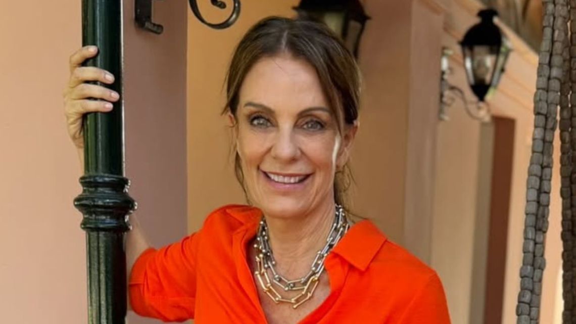 Nequi Galotti rompió con el uso tradicional del accesorio y se la jugó por un look ideal para la ...