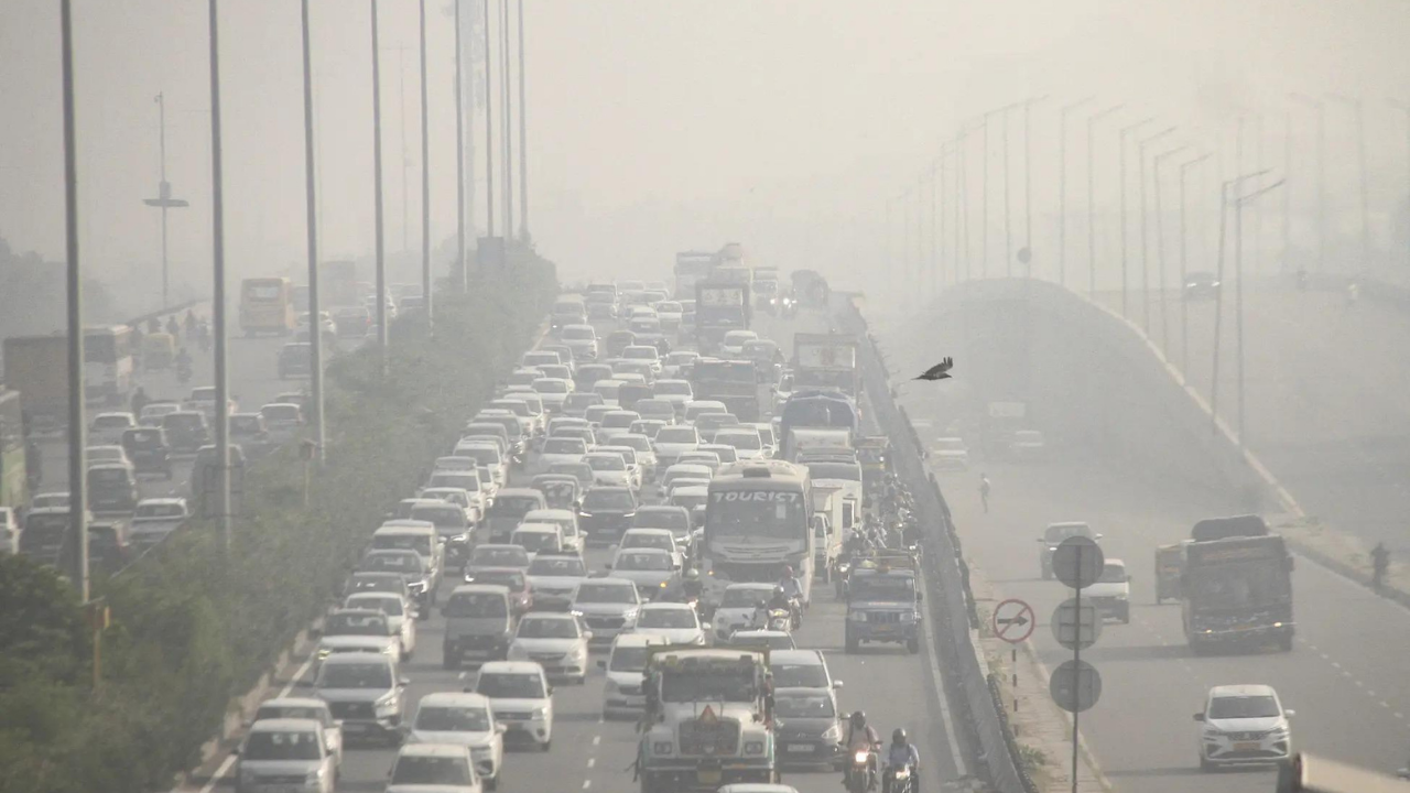 SC asks Delhi govt to furnish details about efficacy in measuring AQI