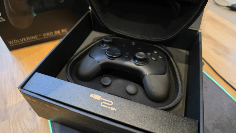 Razer Wolverine V3 8K Pro | Review