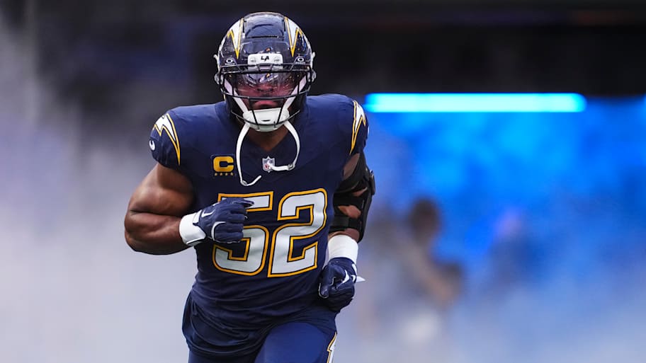 Khalil Mack sends clear message to Chargers locker room after ugly beatdown