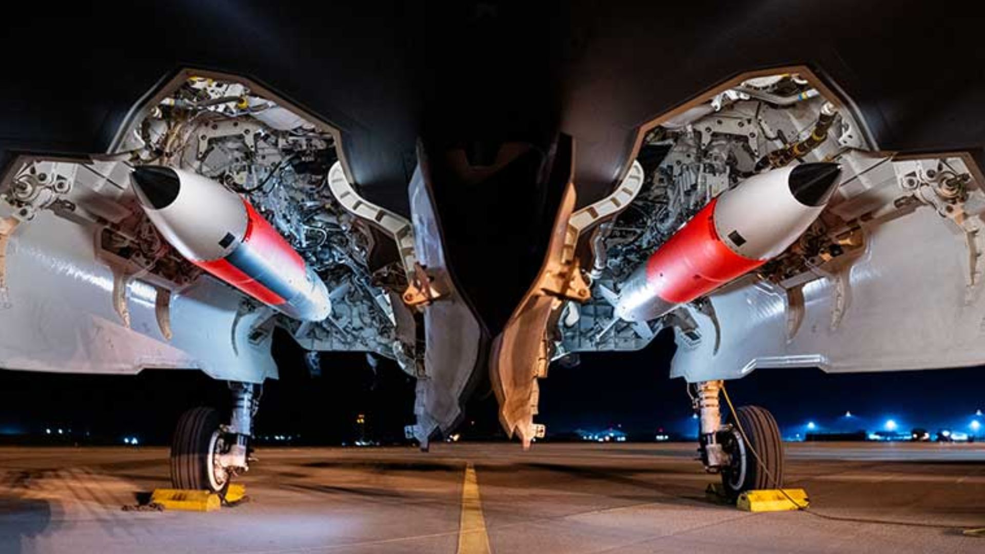 US F-35 drops inert nuclear bomb to show future atomic strike mission ...