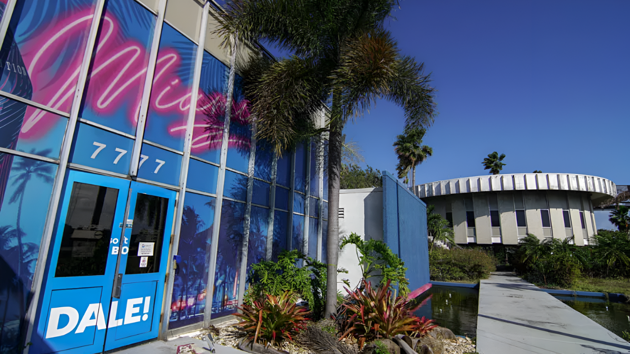 PepsiCo Shuts Down 2 Frito-Lay Plants Laying Off Hundreds in Second ...