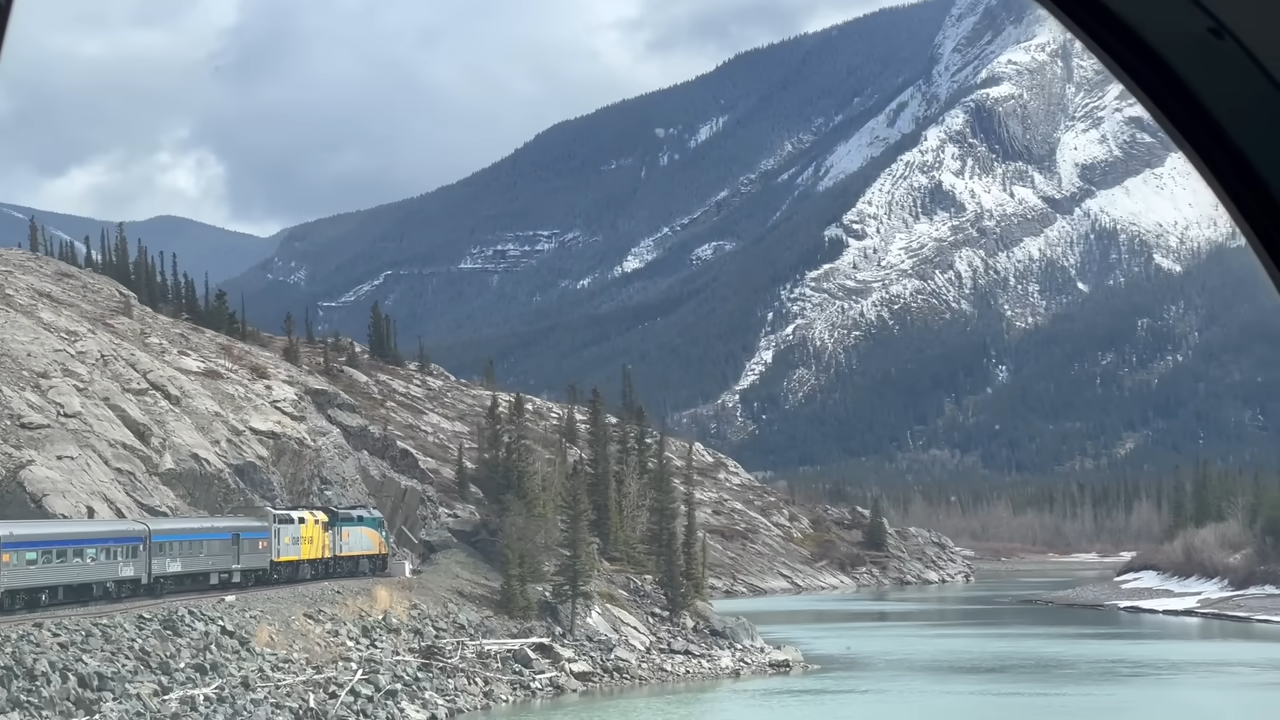 The overnight train journey that defines Canadian travel