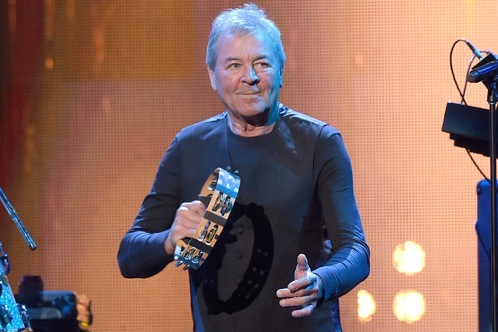 Ian Gillan Considers Deep Purple Retirement Over Health Issue
