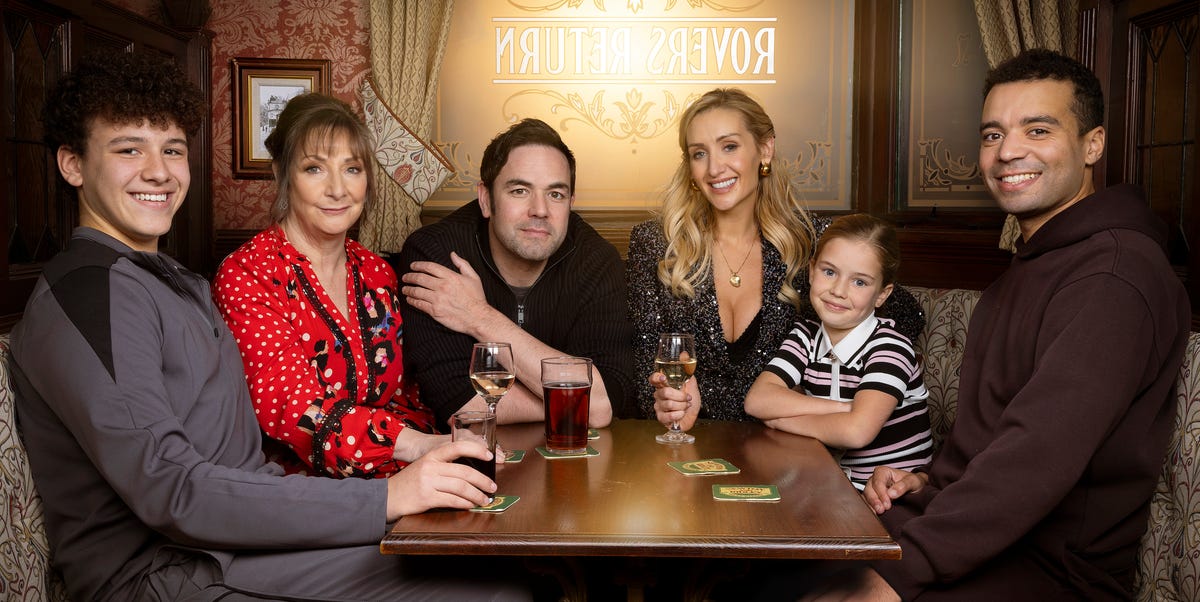 Coronation Street addresses accent confusion on air - after fan ...