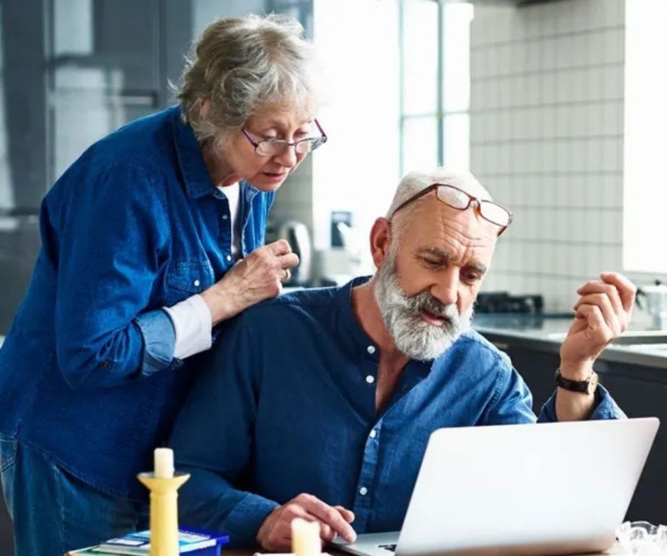 State pension warning as millions 'run out of money' and face £1,427 a ...