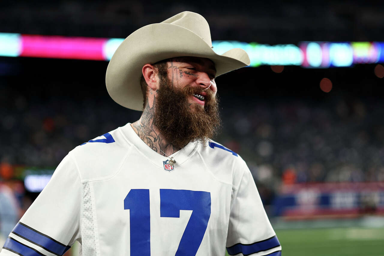 Post Malone brings Texas homecoming to Cowboys’ Thanksgiving halftime