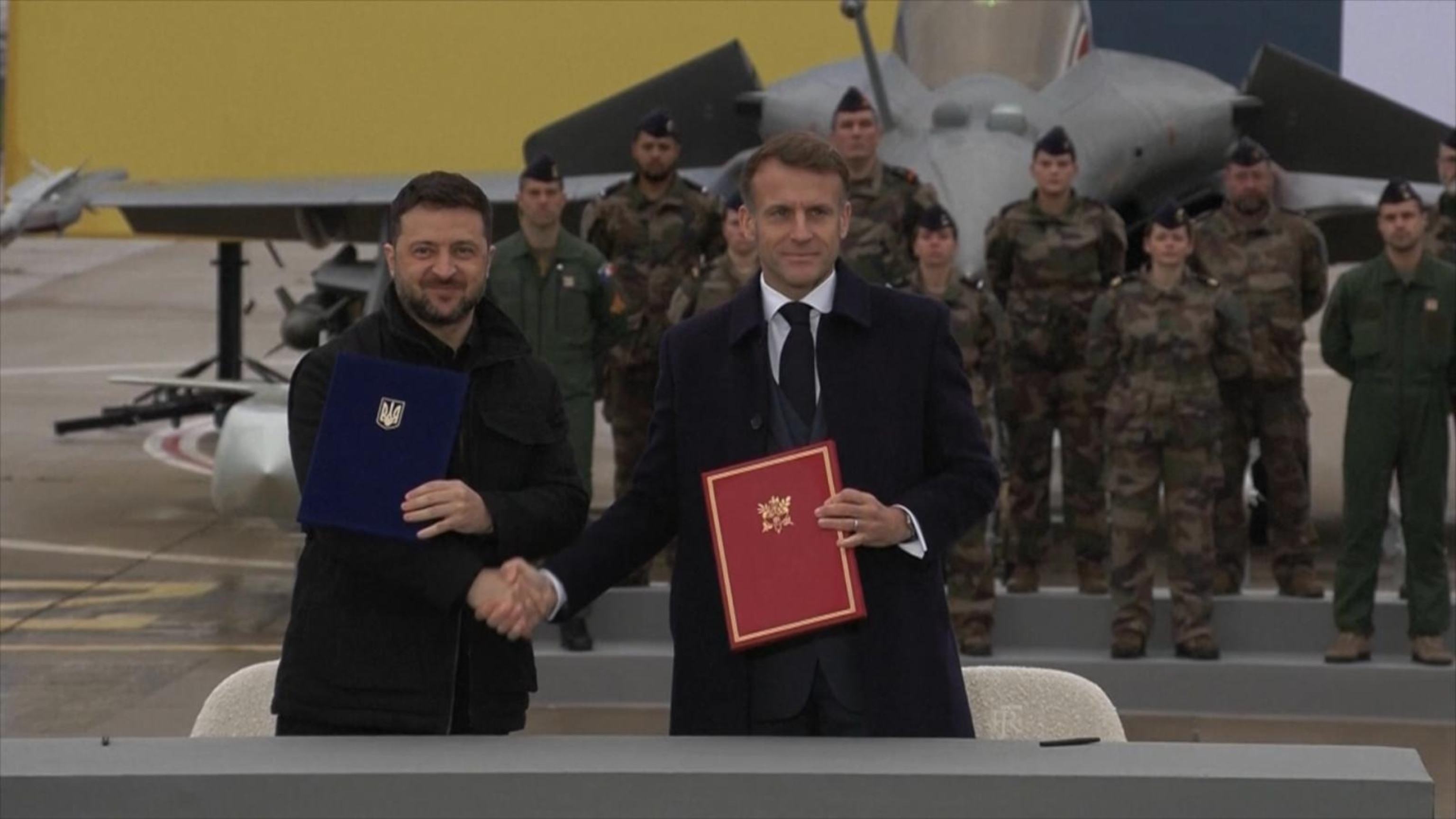 Ukraine, France ink deal for jets and missile defenses, Elysee Palace announces