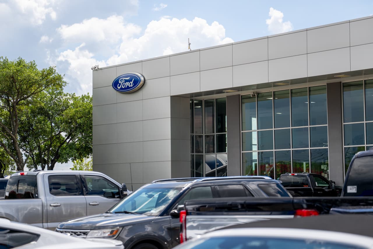 Amazon, Ford Partner on Used Cars. 4 Stocks That Could Be Impacted.