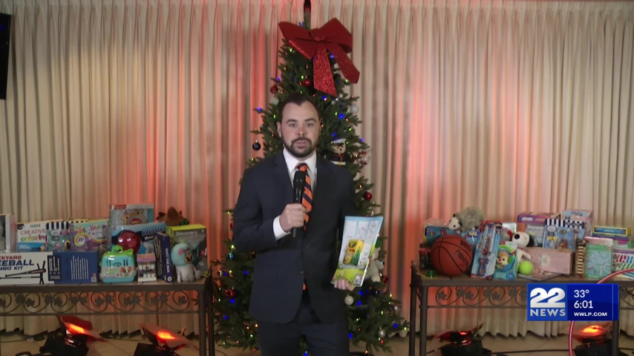 22News, US Marine Corps partner for Toys for Tots drive