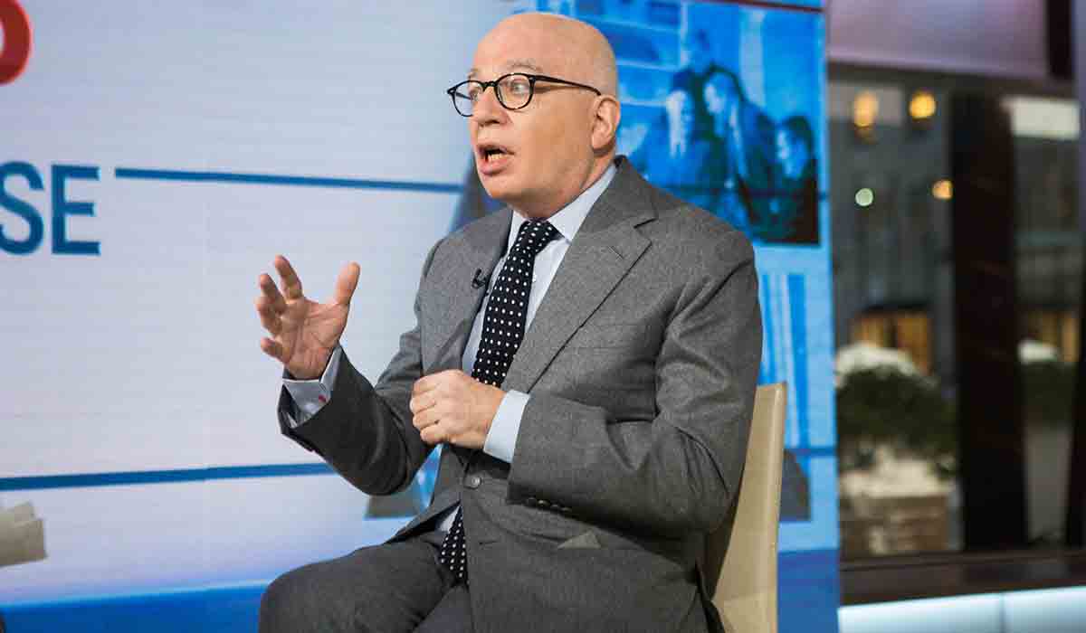 Melania Trump threatens to sue top author for claim she first met ...