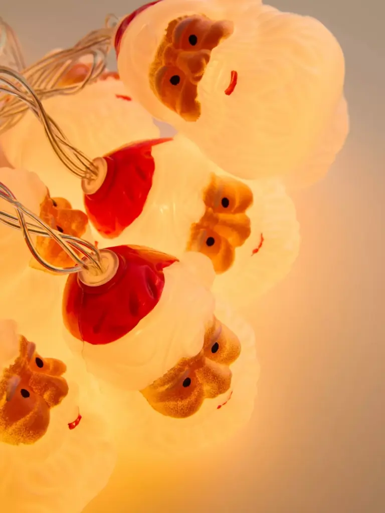 Dimentica le solite luci di Natale: ecco le alternative Ikea, Zara Home ...