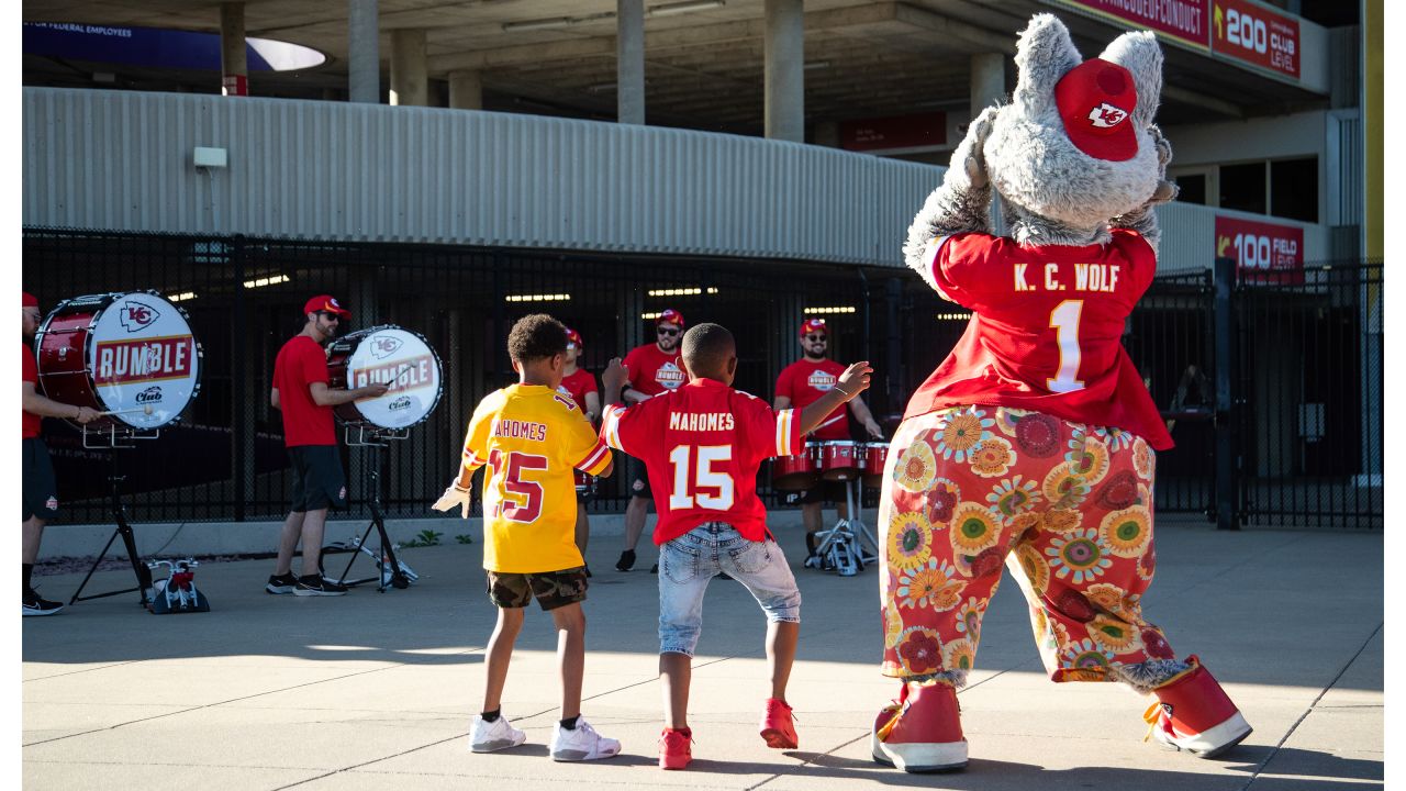 Kingdom Kids: All About Kansas City Chiefs' Fan Club For 12 Year Olds ...
