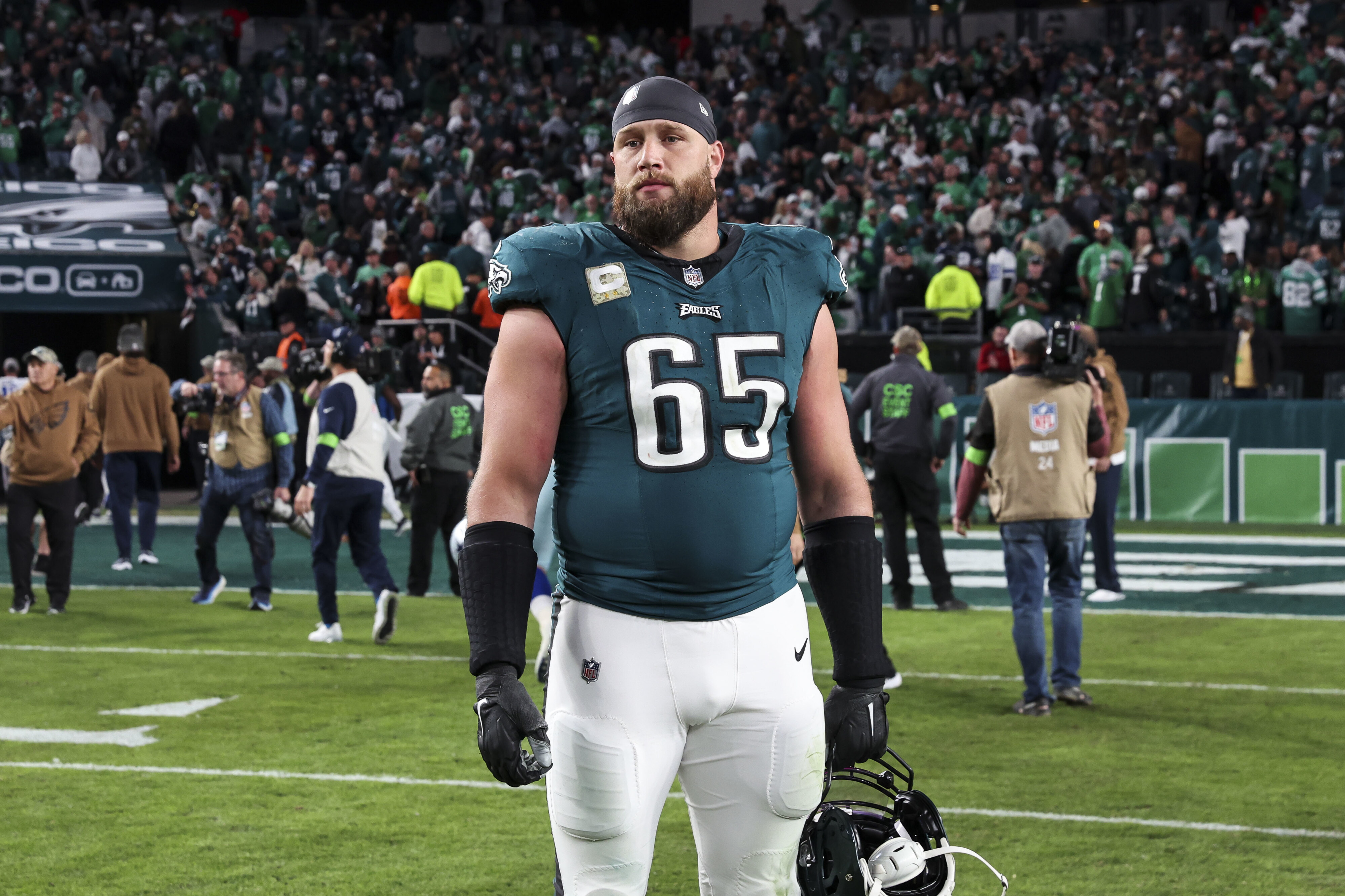 Source: Lane Johnson to be sidelined for multiple weeks with foot injury
