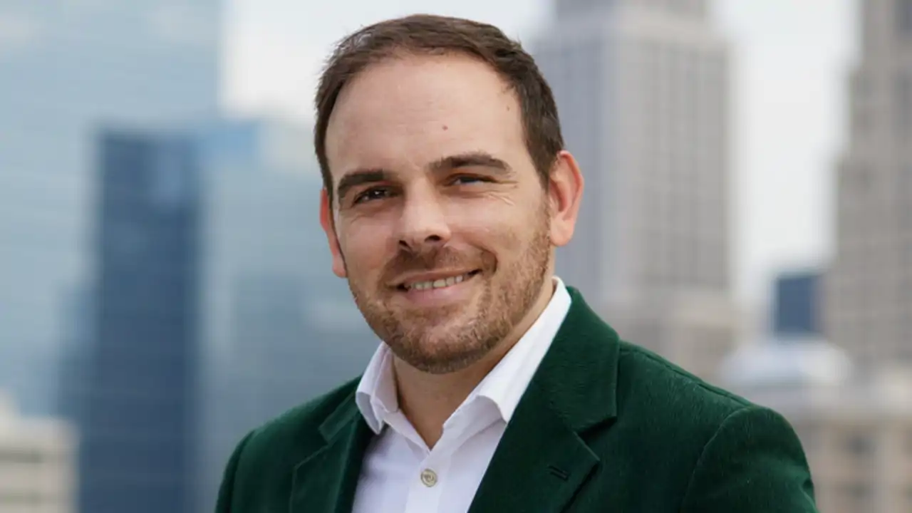 Rubén de Gracia, economista: "Gran parte del endeudamiento de clase ...