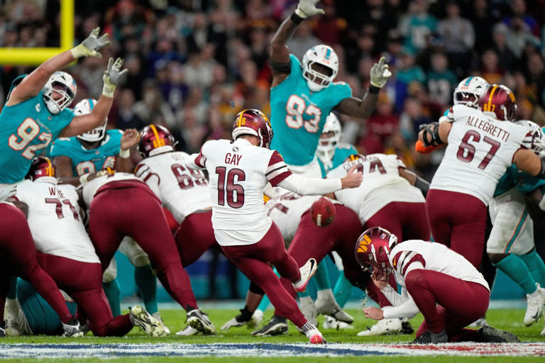 49ers sign Matt Gay to practice squad after Eddy Pineiro injury